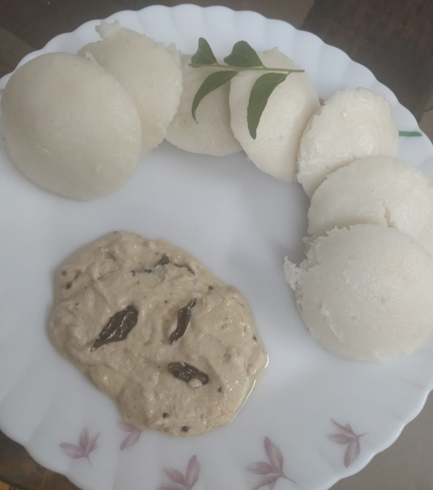 Idli With Chutney Recipe - GoToChef